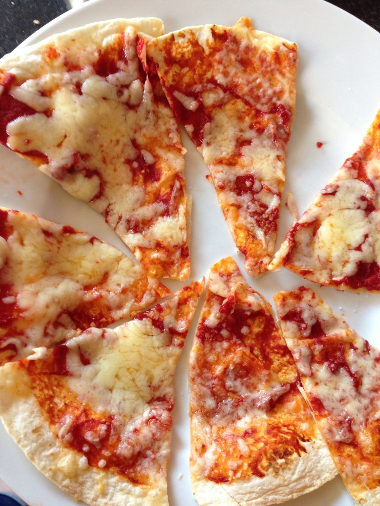 Something for lunch - tortilla pizzas - Cardiff Mummy SaysCardiff Mummy ...