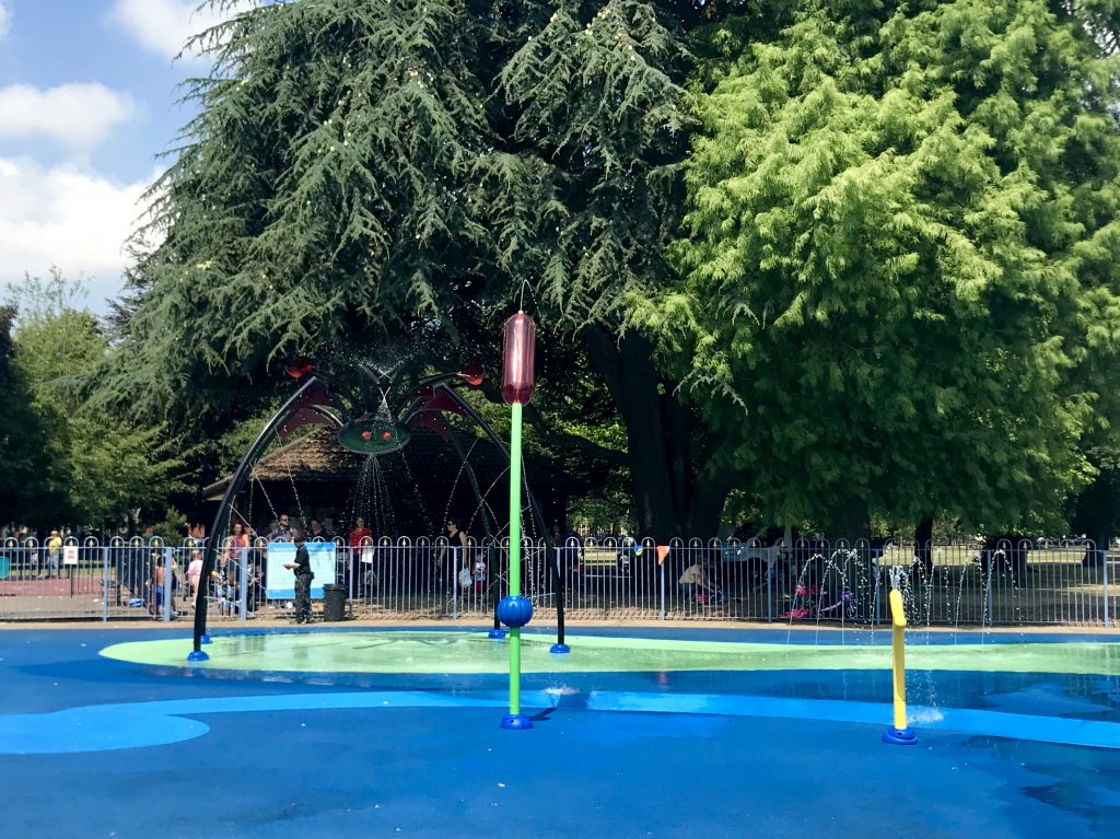 Waterplay at Victoria Park splashpad, Cardiff - Cardiff Mummy ...